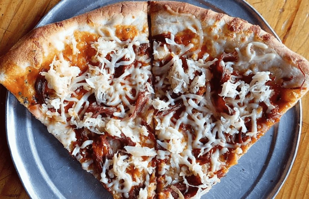Las 25 mejores pizzas de Wisconsin - Big 7 Travel Food Guides | My Star ...